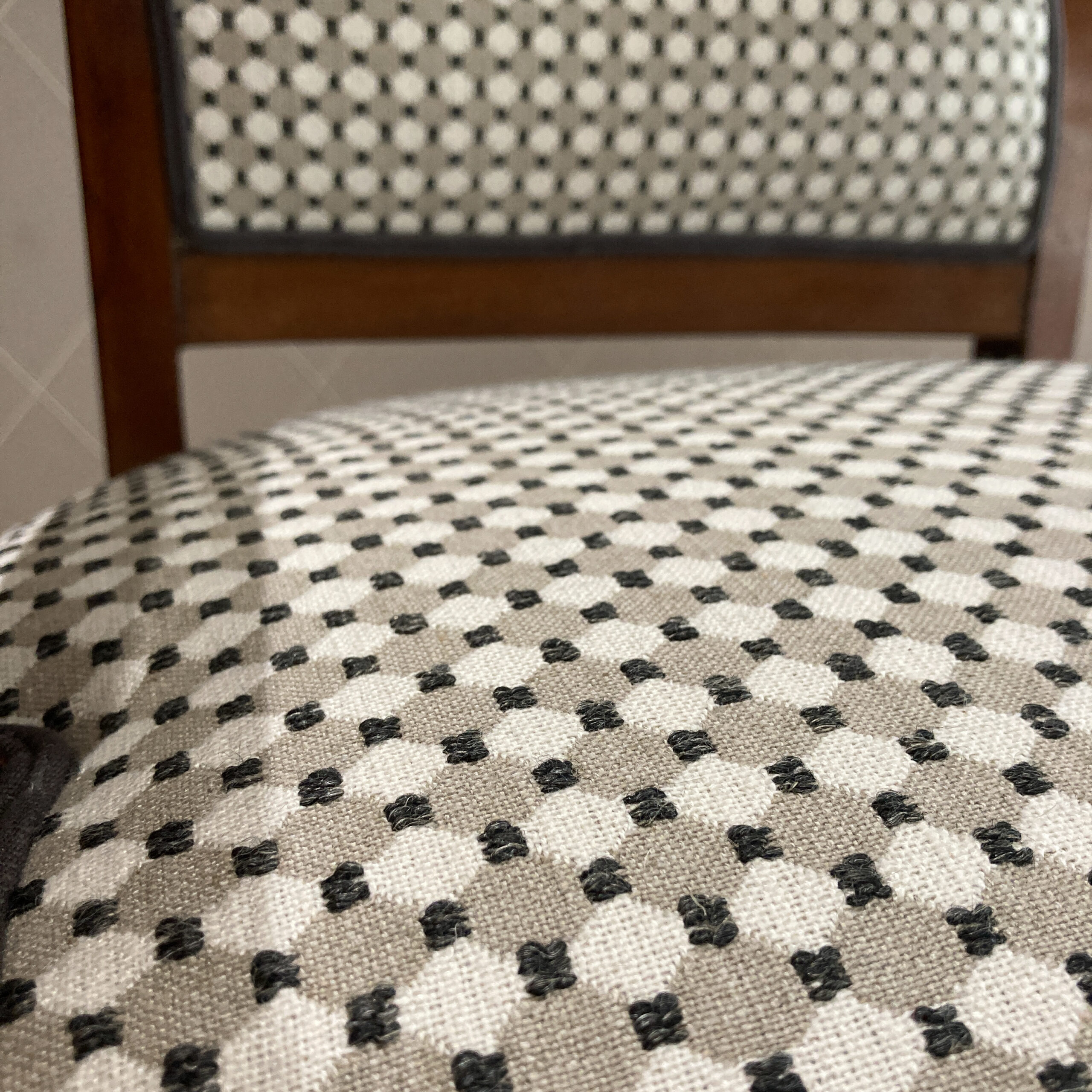 Réfection complète de magnifiques fauteuils en crin - Atelier MD2